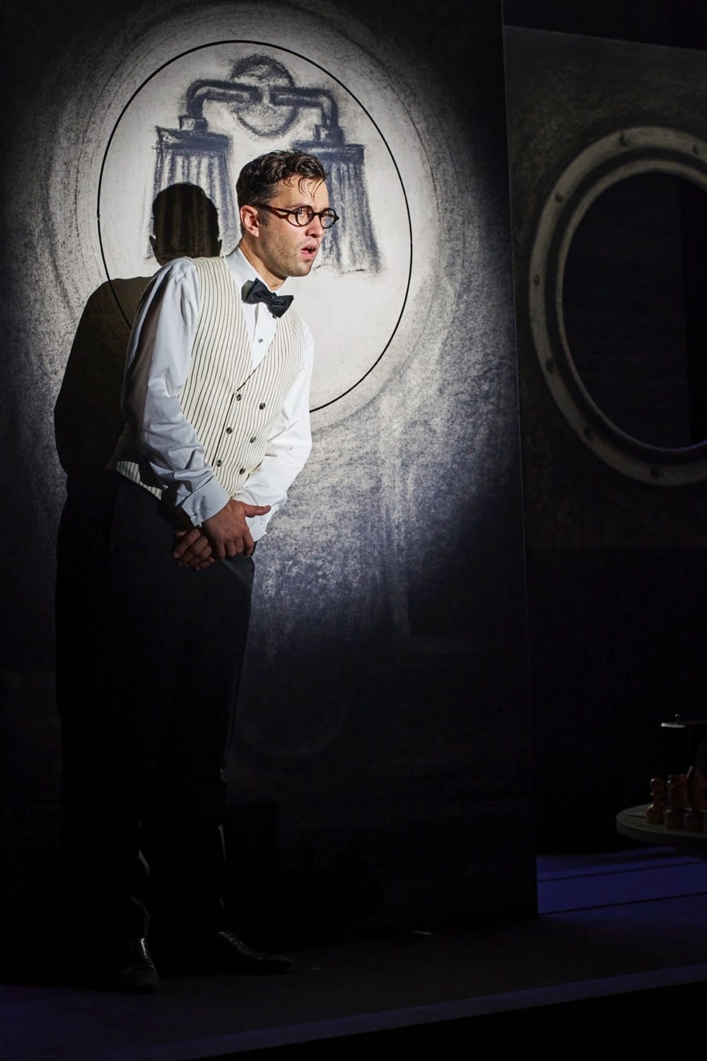 Die Schachnovelle • Stefan Zweig • Burgtheater Wien • Nils Strunk